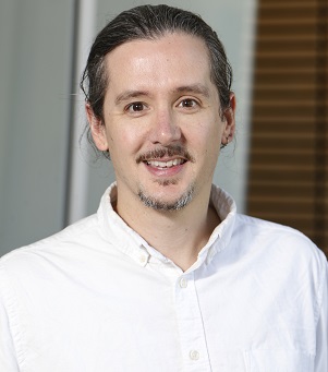 We’re Losing Too Many High-Achieving Low-Income Students | John Glenn